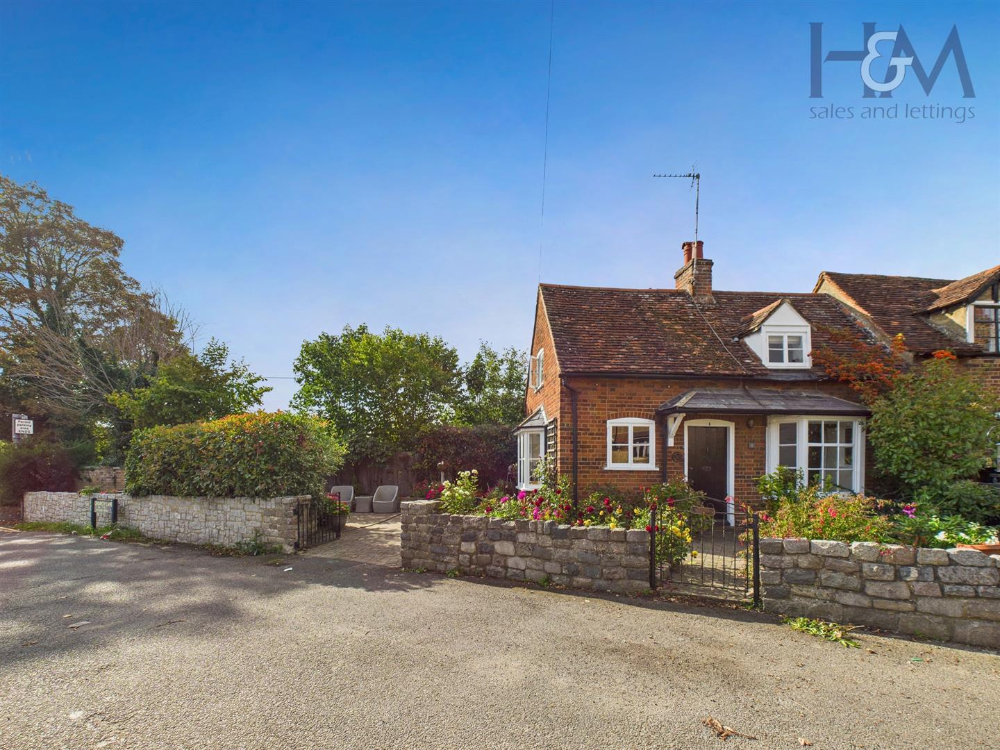 Church Lane, Old Town, Stevenage, Hertfordshire - Homes and Mortgages